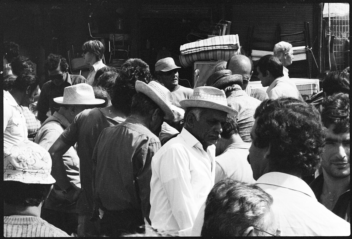 Μια βόλτα στην Αθήνα την τελευταία χρονιά της δεκαετίας του '70 | LiFO